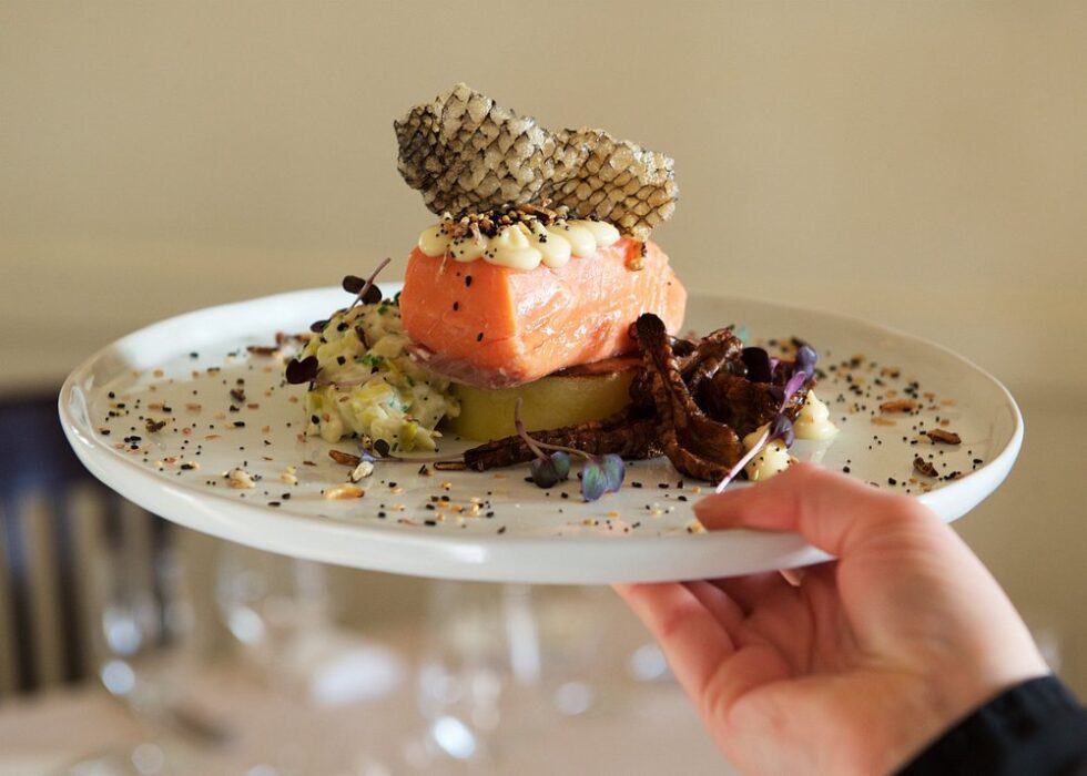 Rouge Restaurant - DiRōNA